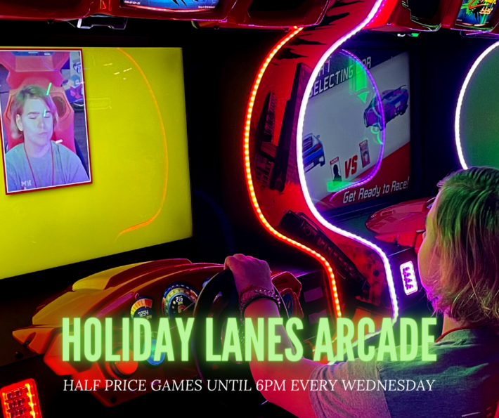Bowling Alley | Family Fun | Things to Do | Holiday Lanes | Bossier ...